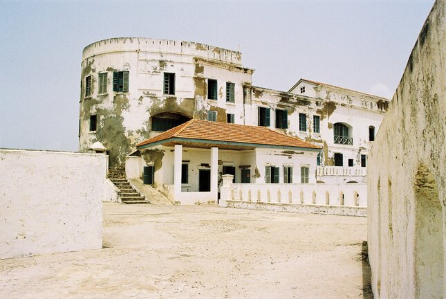 Explore Cape Coast Castles History 2026